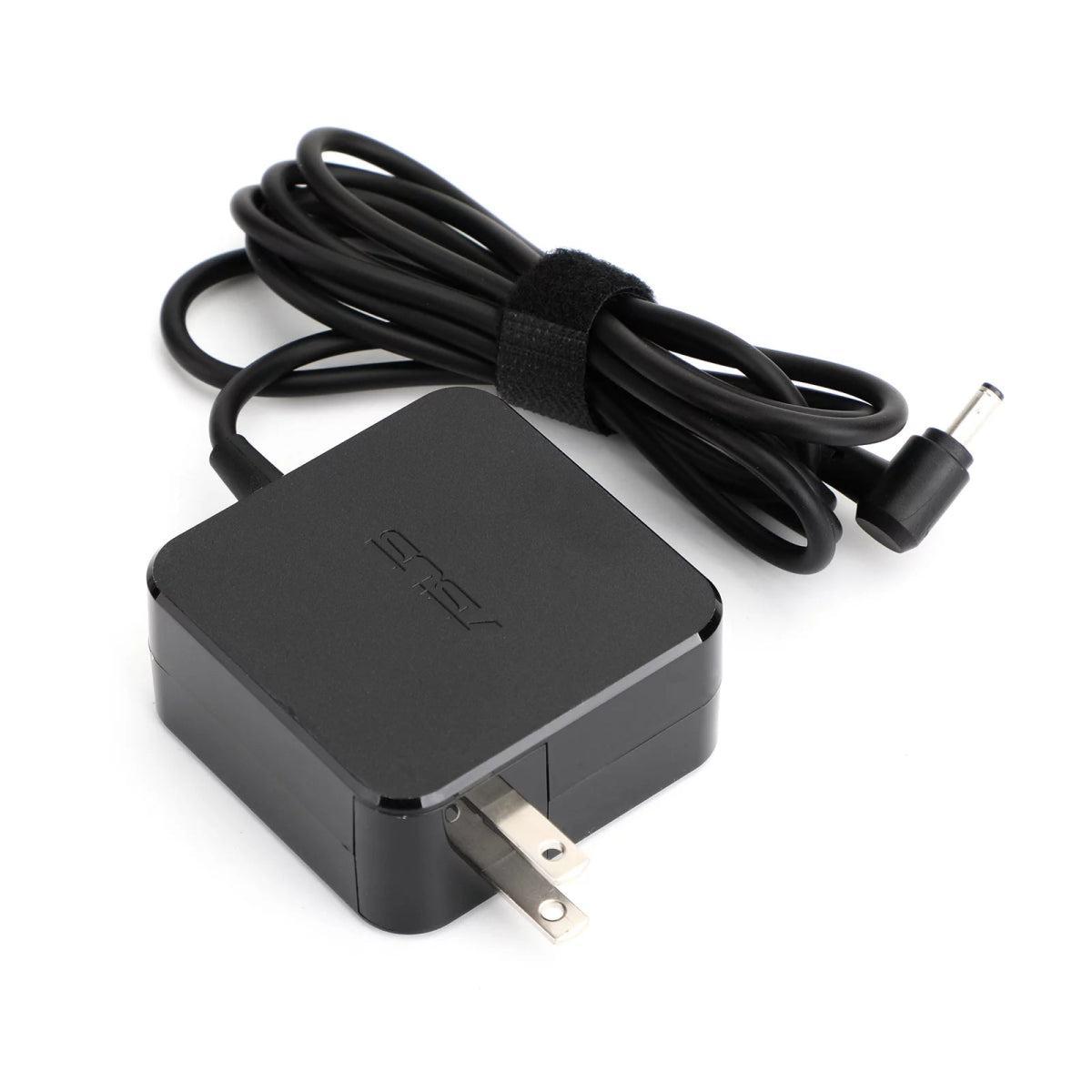 Asus Adapter 45W 19V 4.0 X 1.35 RP A1 | Gigahertz